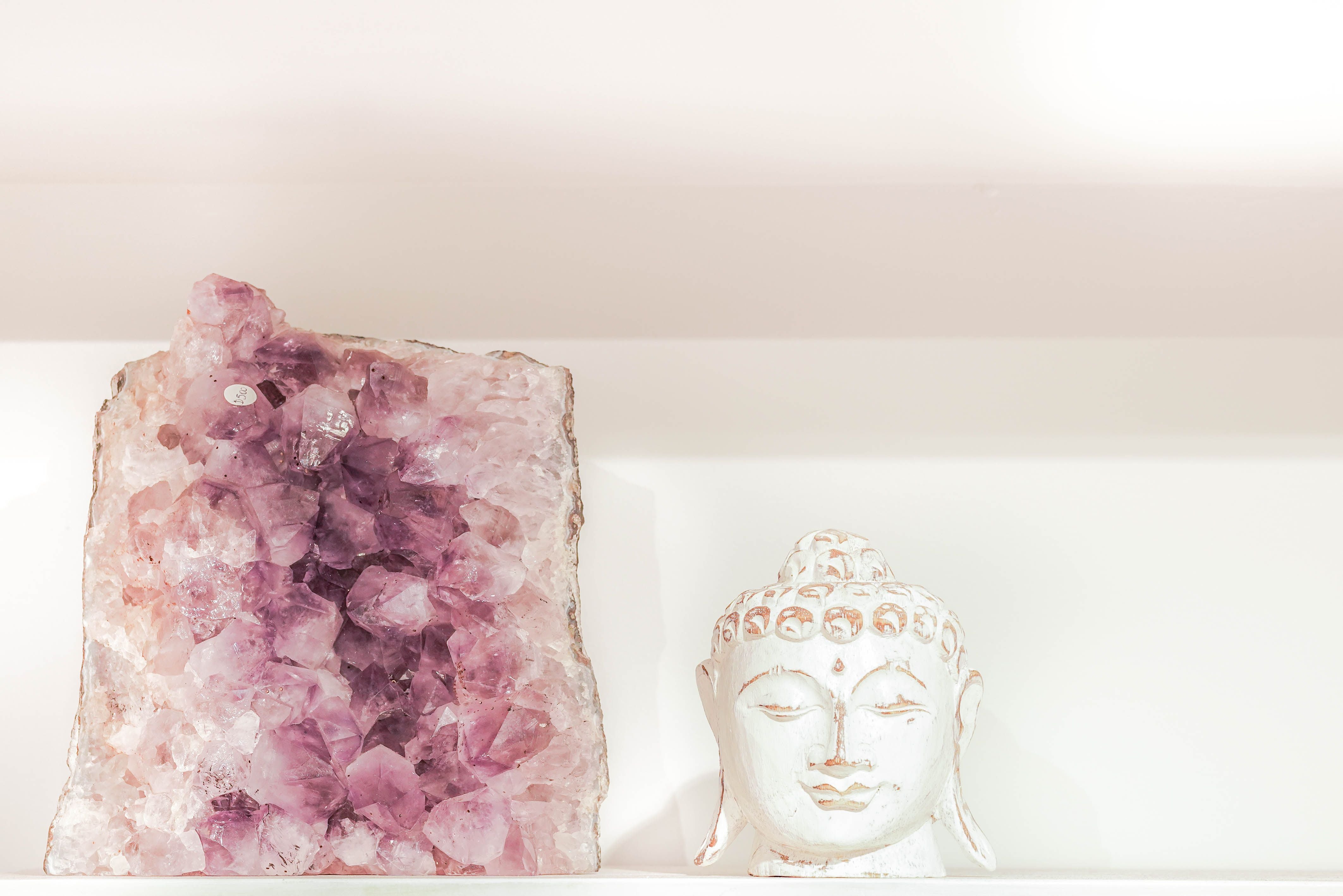 Incorporating crystals into your interior design style – Shiny Storm